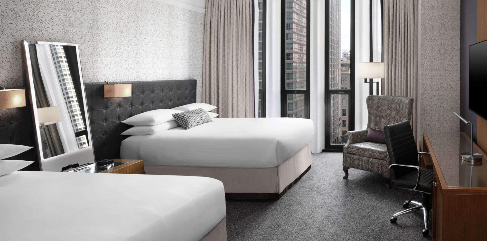 King Deluxe & Double Deluxe Rooms | Hotel Chicago King Deluxe & Double Deluxe Rooms | Hotel Chicago