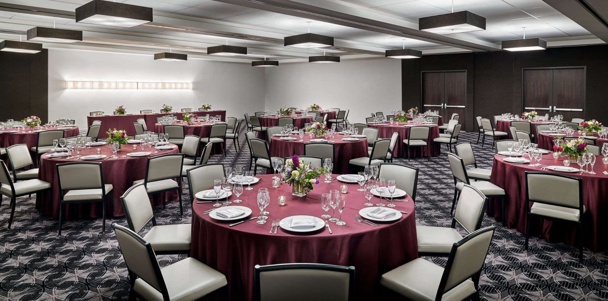 Social Groups & Weddings | Wedding Venues IL | Hotel Chicago